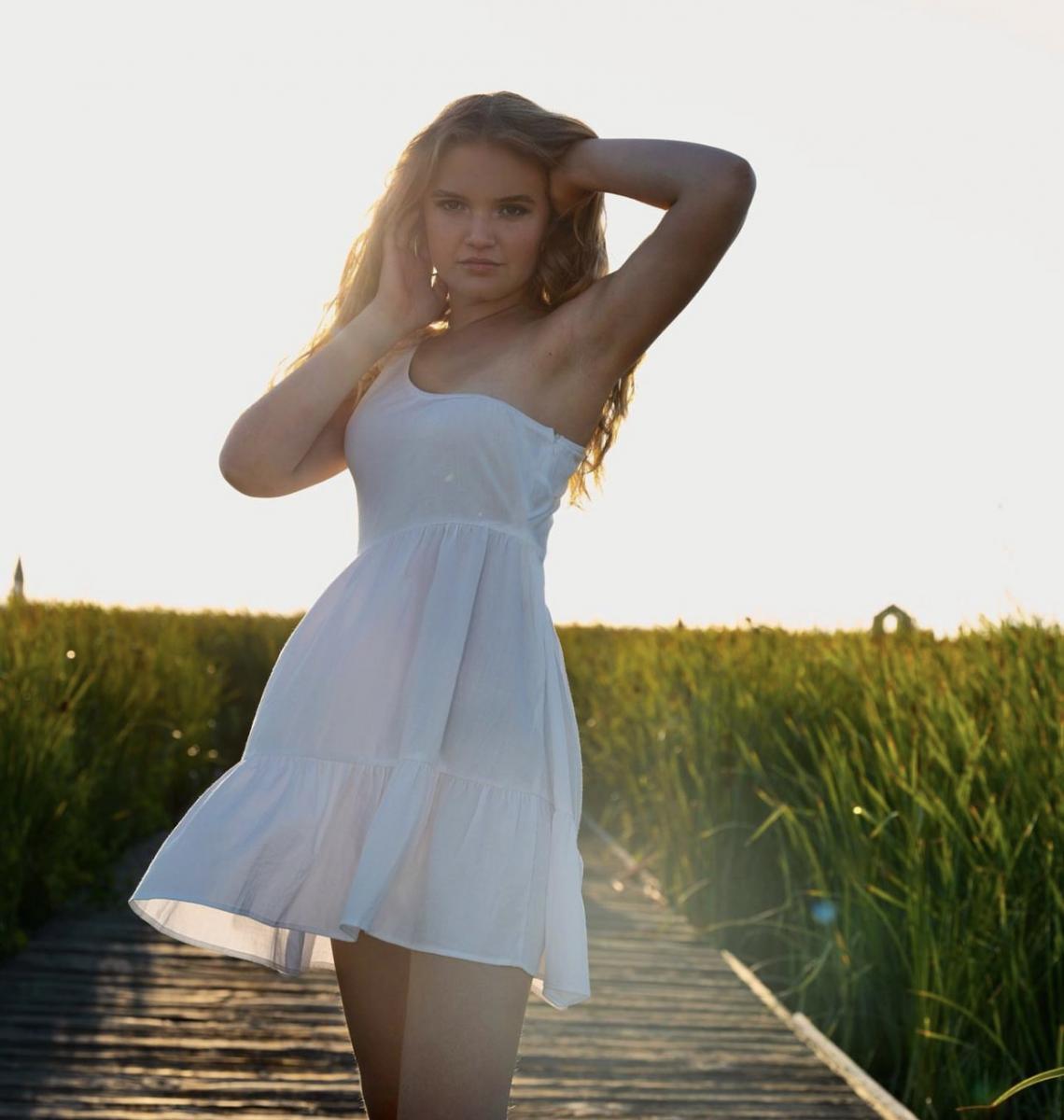 Fiona - Welcome to HMM Model Agency